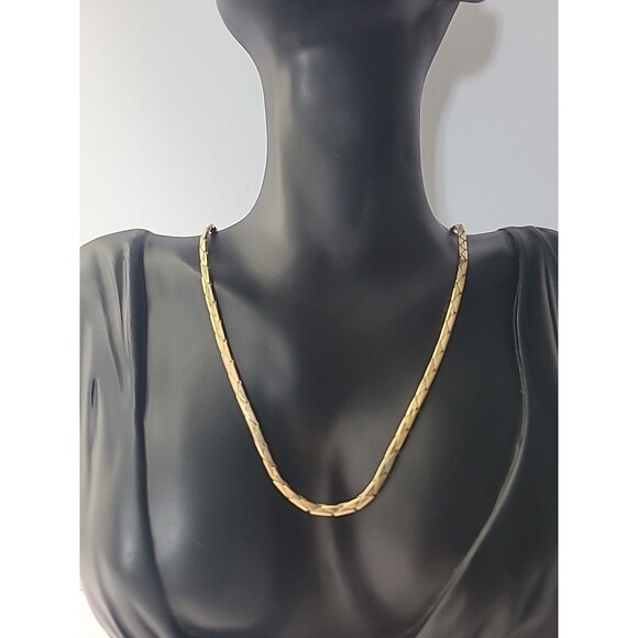 Unbranded | Jewelry | Vintage Amway Chain Necklace Gold Tone Cobra Link ...